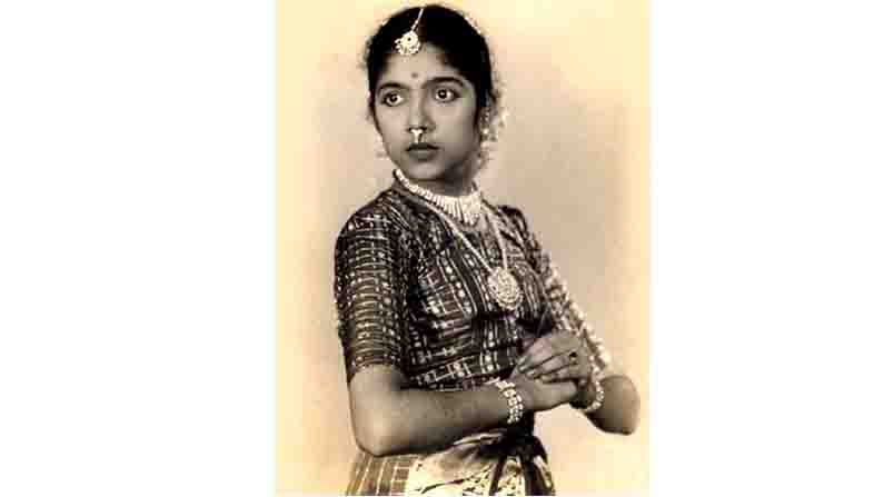 Literature: ನೆರೆನಾಡ ನುಡಿಯೊಳಗಾಡಿ; ಬೇತಾಳ ಮತ್ತೆ ಮರ ಹತ್ತಿ ಕುಳಿತುಬಿಟ್ಟಿತೋ ...